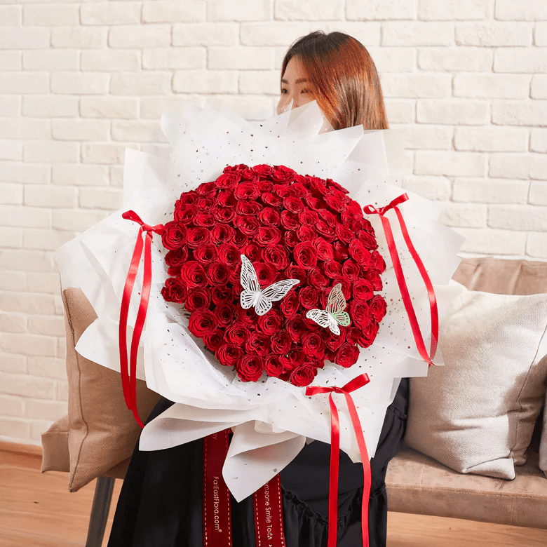 The Love Spell Bouquet | Romantic Fresh Flowers | Far East Flora ...